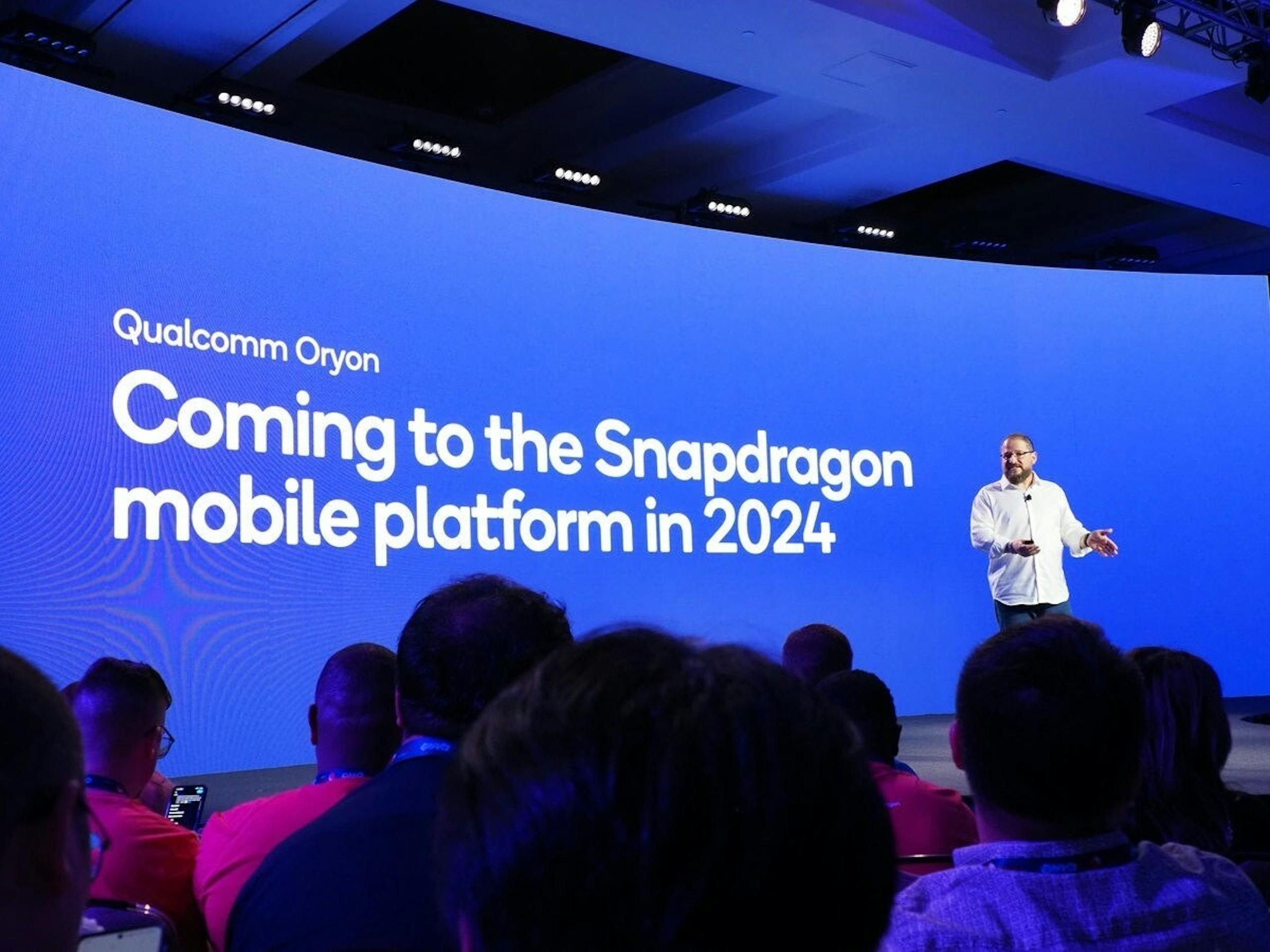 爆料指稱高通snapdragon 8 Gen 4報價將比snapdragon 8 Gen 3高20 ,約略240美金 台積電 224093